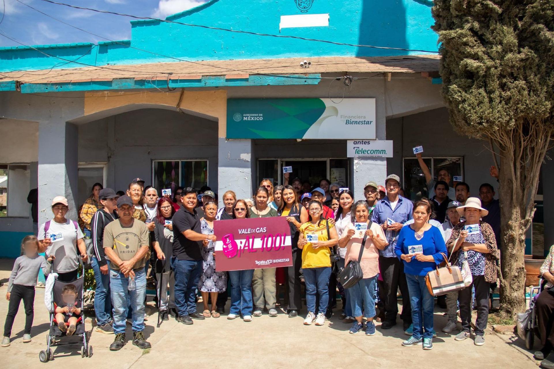 RECIBEN FAMILIAS DE ZONA RURAL DE TECATE VALES DE GAS - Tijuana en la ...